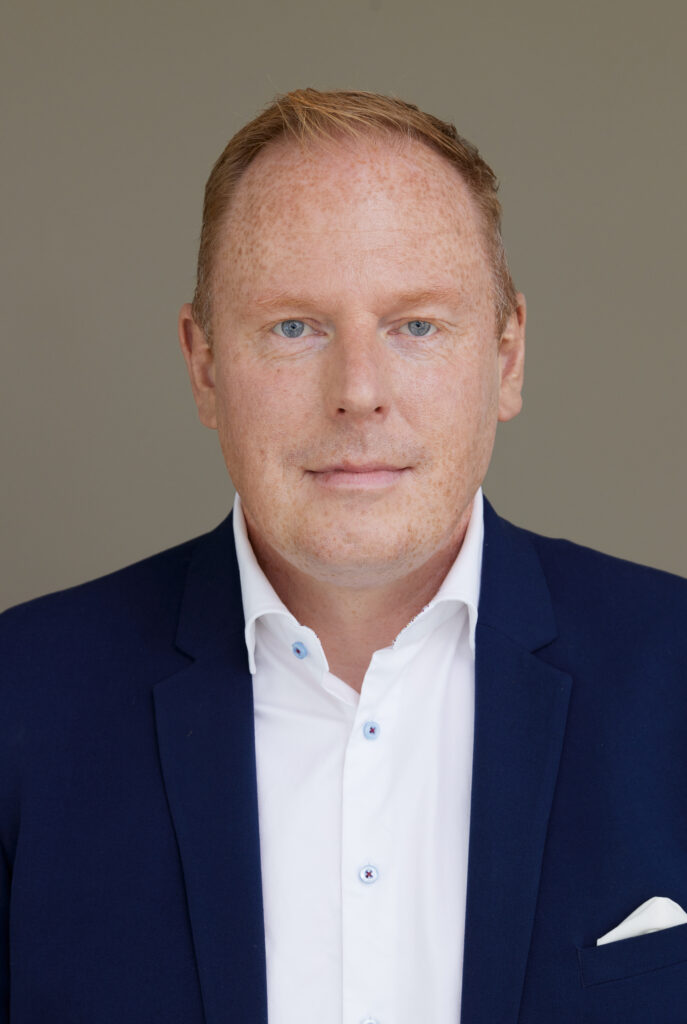 ALVA Capital - Við fjárfestum í fasteignum og fyrirtækjum sem við trúum á